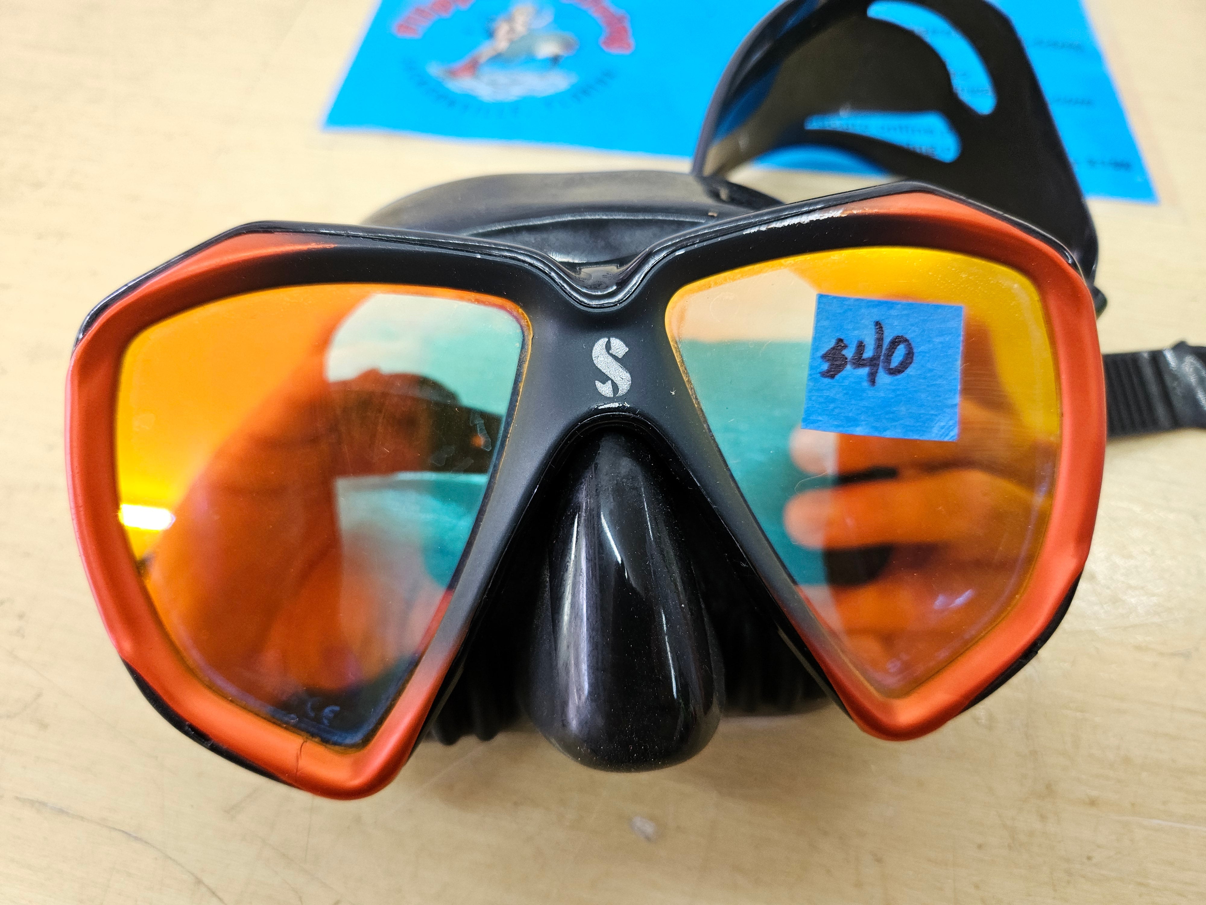 Pre-Owned Masks & Snorkels – Flipper's Diving LLC