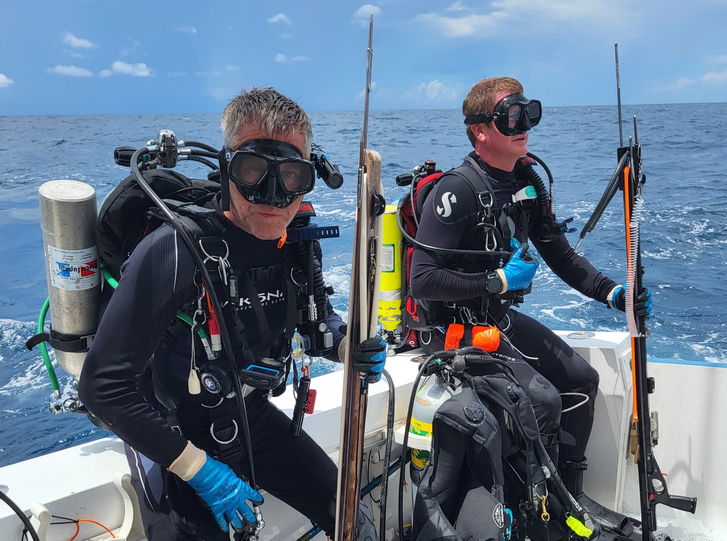 Flipper's Diving LLC