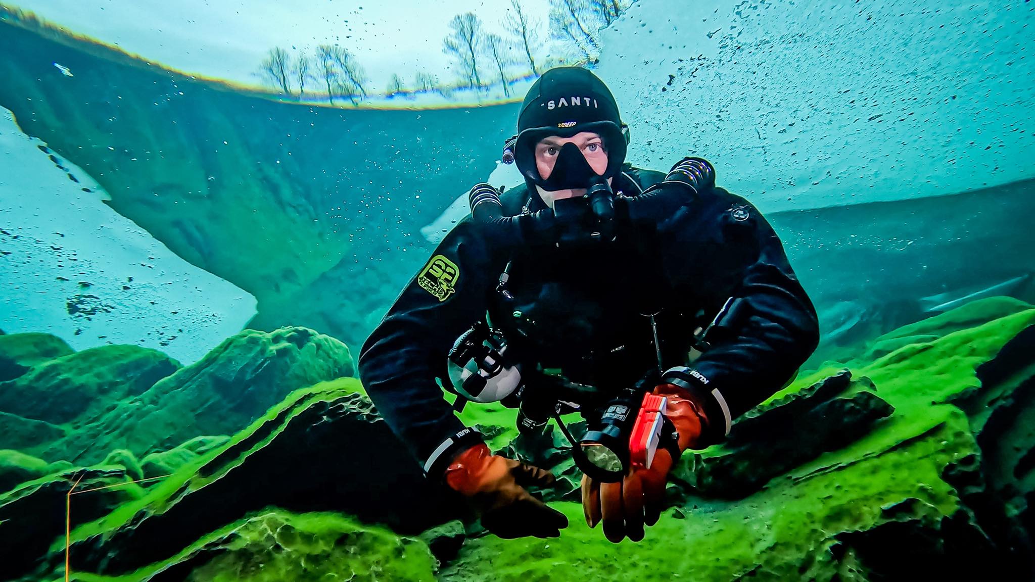 Flipper's Diving LLC